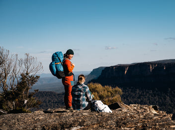 Outdoor Research Womens Helium II Jacket pewter/rio – Summit Gear